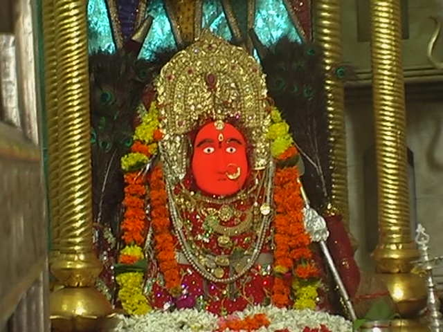 Maa Bambleshwari Temple, Dongargarh, India Photos