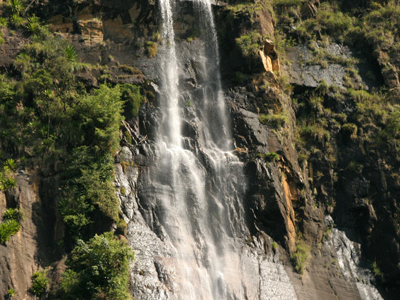 Bambarakanda Falls, Badulla, Sri Lanka Tourist Information