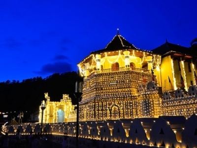 Temple Of The Tooth, Kandy, Sri Lanka Tourist Information