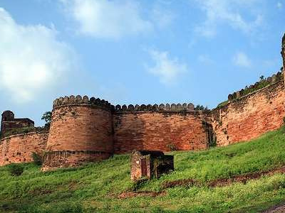 Kharbuja Mahal, Dhar, India Tourist Information