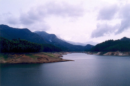 Manasbal Lake, Srinagar, India Photos