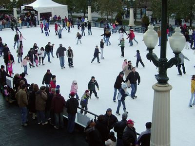McCormick Tribune Plaza & Ice Rink, Chicago, United States Tourist ...