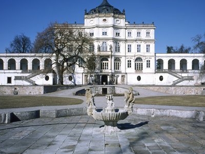 Ploskovice Castle, Litomerice, Czech Republic Tourist Information