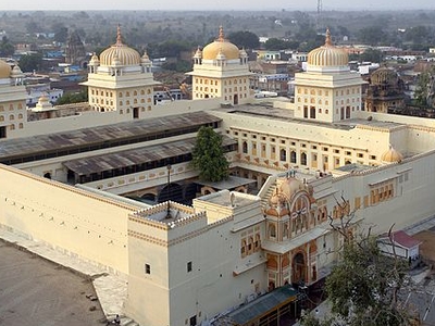 Ram Raja Palace Temple, Orchha, India Tourist Information