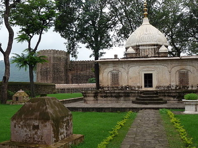 Ramnagar Fort, India Tourist Information