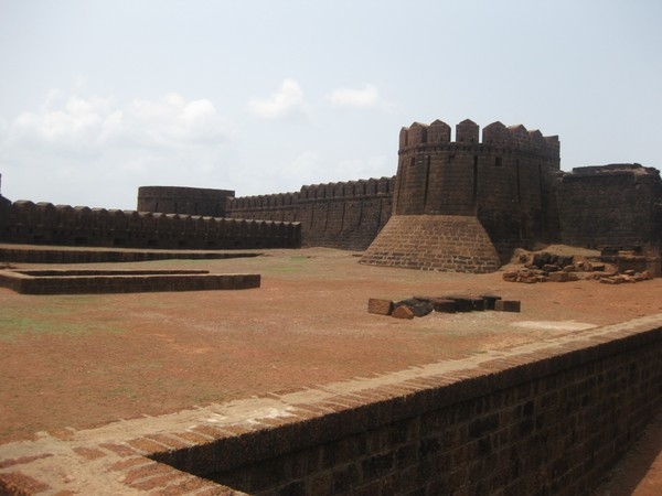Mirjan Fort, India Photos