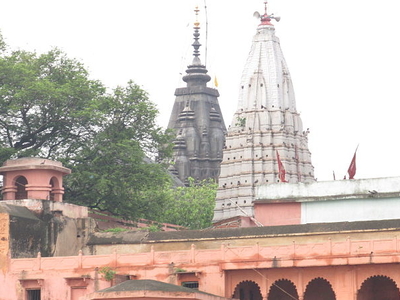Vishnupad Mandir, Gaya, India Tourist Information
