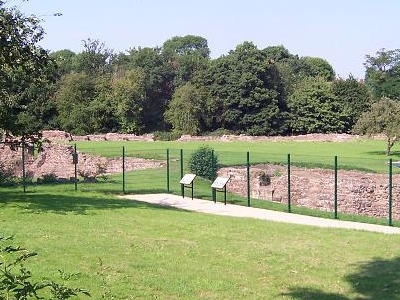 Weoley Castle, Birmingham, England Tourist Information