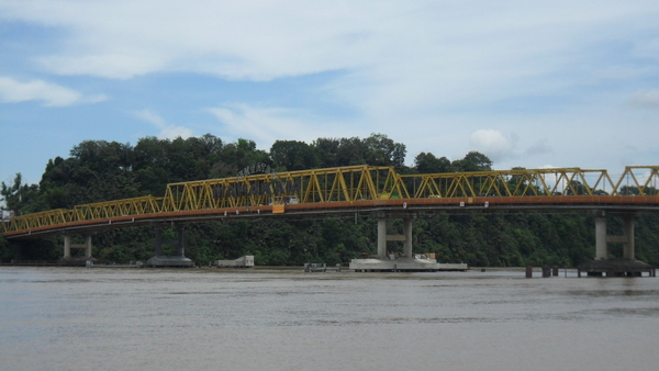 Mahakam Bridge, Samarinda, Indonesia Tourist Information