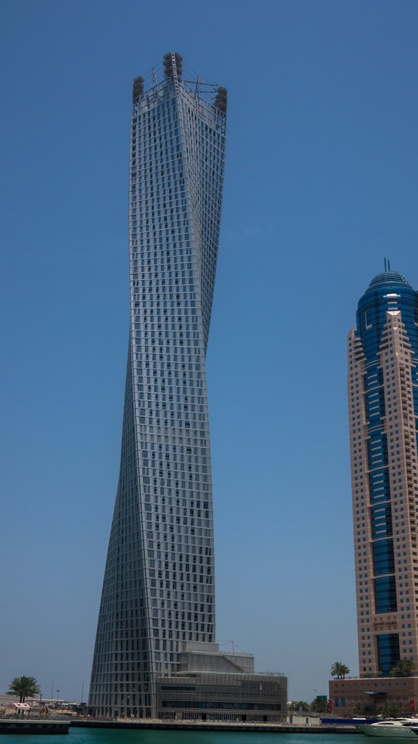 Cayan Tower, Dubai, United Arab Emirates Photos