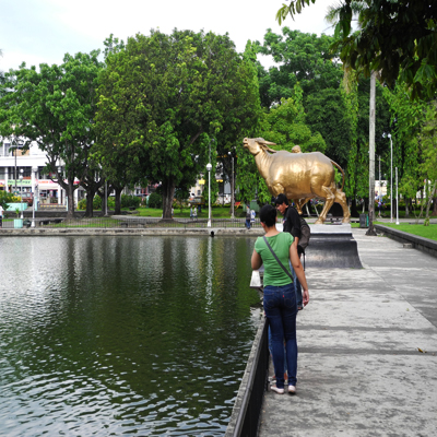 Capitol Park and Lagoon, Bacolod, Philippines Tourist Information