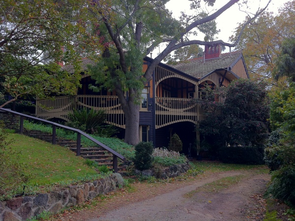 Chadwick House, Melbourne, Australia Tourist Information