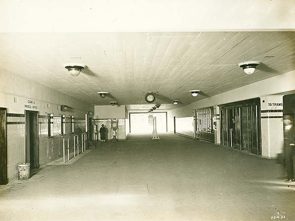 Milsons Point Railway Station, Sydney, Australia Tourist Information