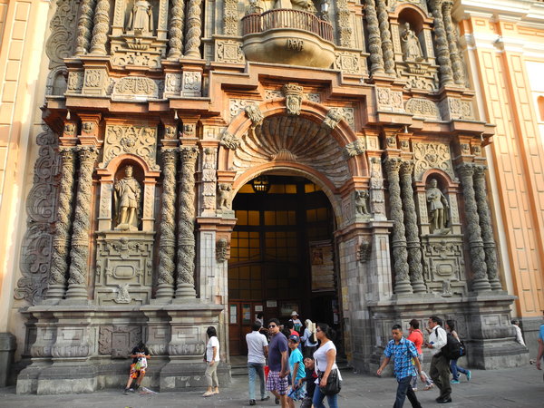 Basilica Of Nuestra Señora De La Merced, Lima, Peru Tourist Information