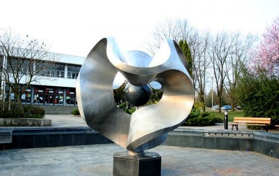 Dynamic sculpture fountain, Paks, Hungary Tourist Information