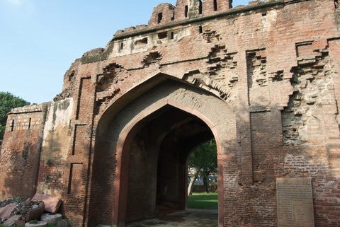 Kashmiri Gate, India Tourist Information