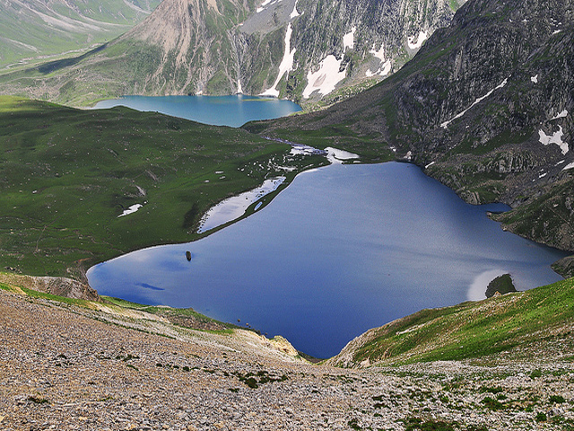Great Lakes 10 Day Trek