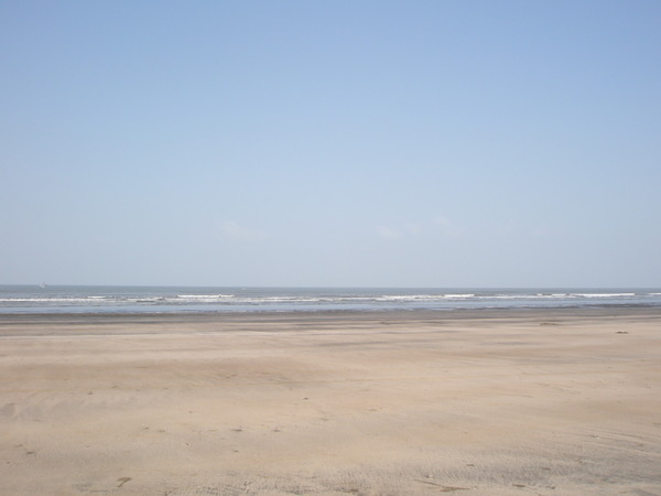 Kelwa Beach, India Tourist Information