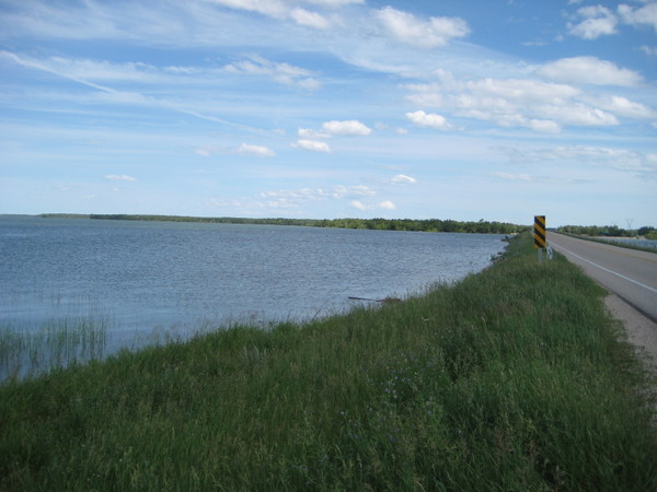 Lake Manitoba, Canada Tourist Information