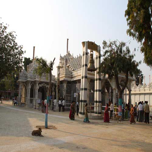 Mahudi Jain Temple, India Tourist Information