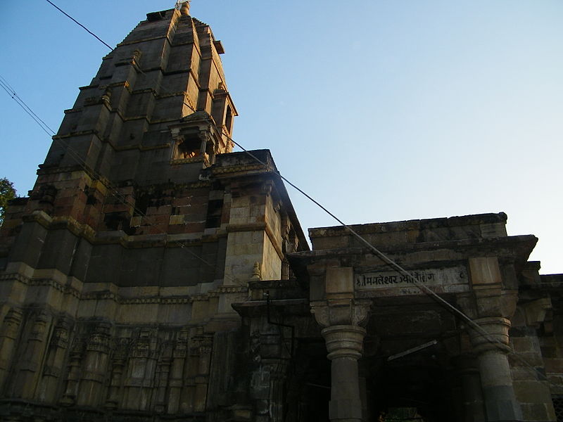 Mamleshwar Temple, Omkareshwar, India Tourist Information