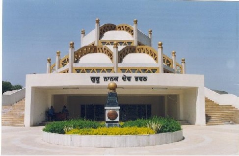 Guru Nanak Bhawan, Ludhiana, India Tourist Information