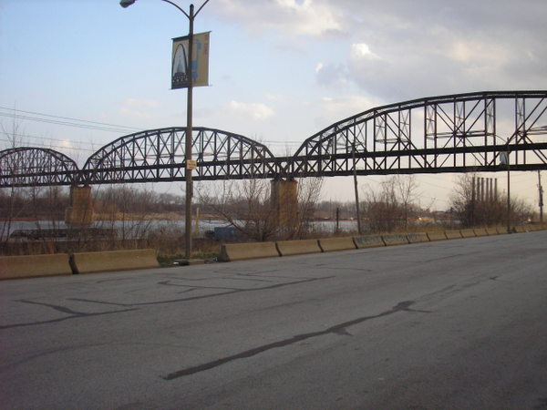 MacArthur Bridge, St. Louis, United States Tourist Information