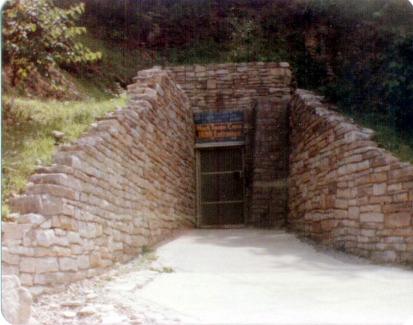 Mark Twain Cave, Hannibal, United States Tourist Information