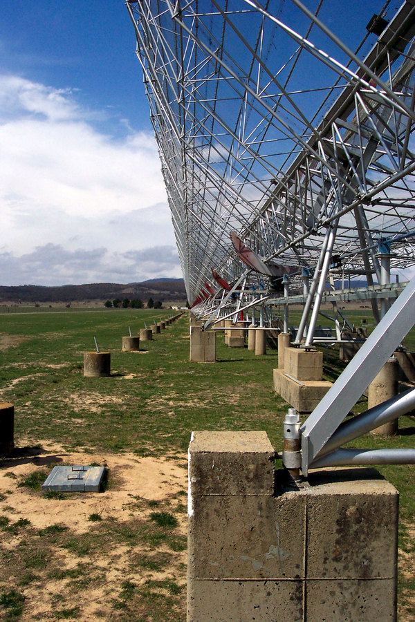 Molonglo Observatory Synthesis Telescope, Australia Tourist Information