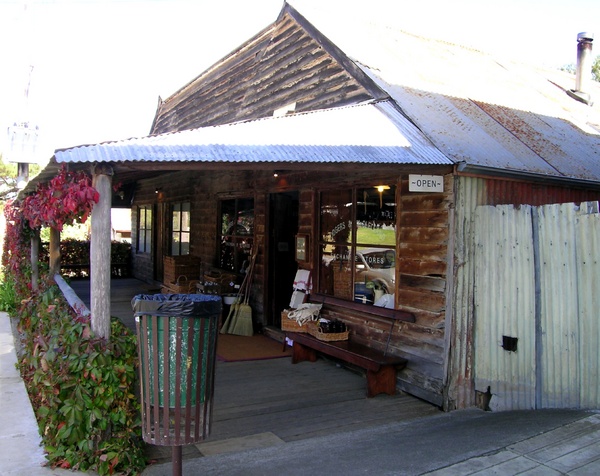 Nundle, Australia Tourist Information