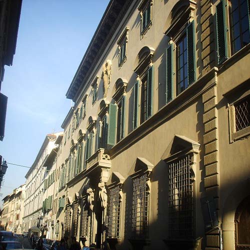 Palazzo Fenzi, Florence, Italy Tourist Information