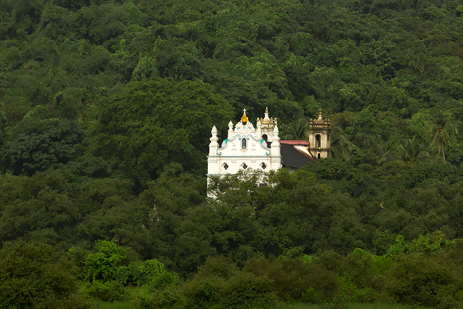 Pomburpa, India Tourist Information