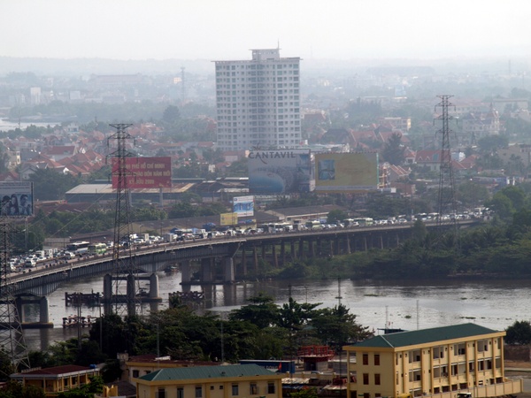 Saigon Bridge, Ho Chi Minh, Vietnam Tourist Information