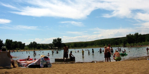 Sikome Lake, Calgary, Canada Tourist Information
