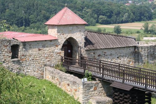 The Royal Castle of Dobczyce, Dobczyce, Poland Tourist Information