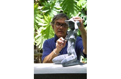 Tom Bower's Sculptures Studio, Seychelles Tourist Information