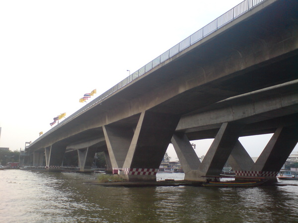Taksin Bridge, Bangkok, Thailand Tourist Information