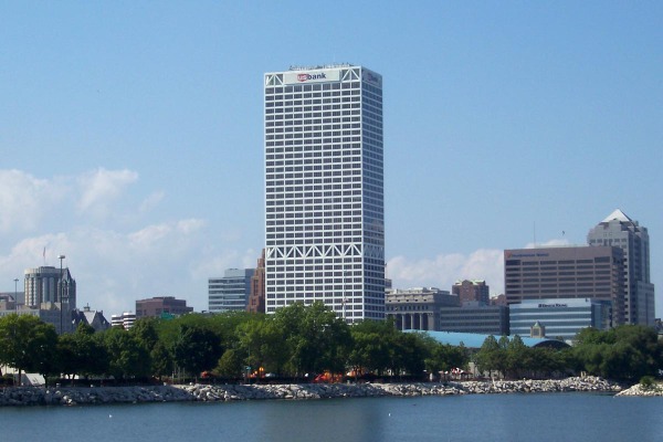 U.S. Bank Center, Milwaukee, United States Tourist Information