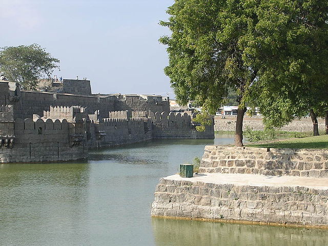 Vellore Fort, Vellore, India Tourist Information