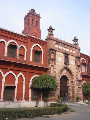 Aligarh Muslim University, Aligarh, India Tourist Information