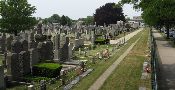Washington Cemetery, New York City, United States Tourist Information